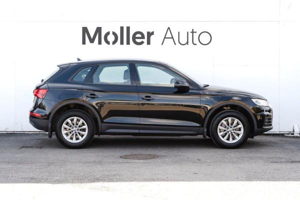 Melns Audi Q5 2020 Rīga, ar dzinēja tilpumu 2.00 L un nobraukumu 108 tūkst. km par 22850 €, foto 6 vietnē AUTOMOTO.COM.LV