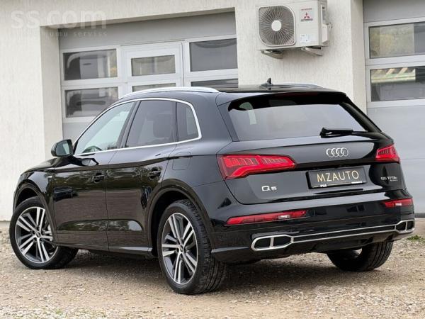 Ауди Ку 5 2020 в Тукумс на AUTOMOTO.COM.LV Черный Ауди Ку 5 2020 в Тукумс, объемом двигателя 2.00 л и пробегом 216 тыс. км за 22790 €, фото 4 на AUTOMOTO.COM.LV
