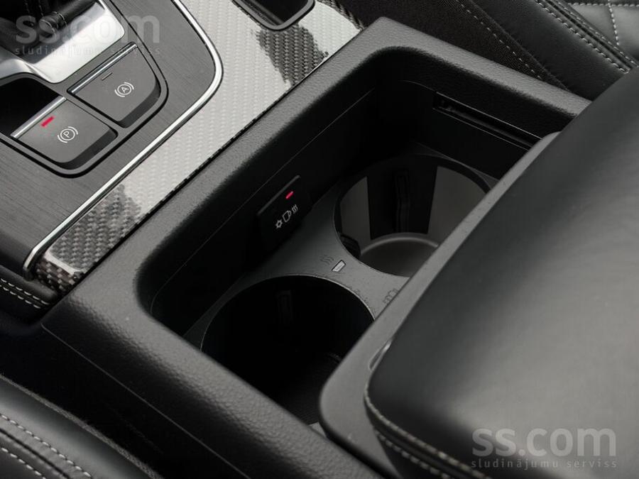 Черный Ауди Ку 5 2020 в Тукумс, объемом двигателя 2.00 л и пробегом 216 тыс. км за 22790 €, фото 14 на AUTOMOTO.COM.LV