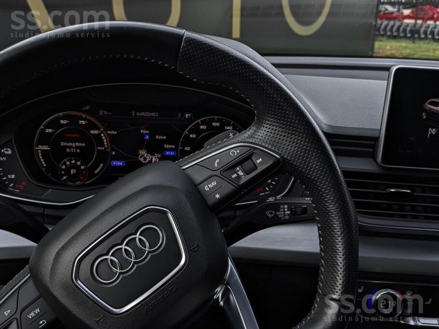 Black Audi Q5 2020 in Tukums, with an engine capacity of 2.00 L and mileage of 157 thousand km for 24990 €, photo 10 on AUTOMOTO.COM.LV