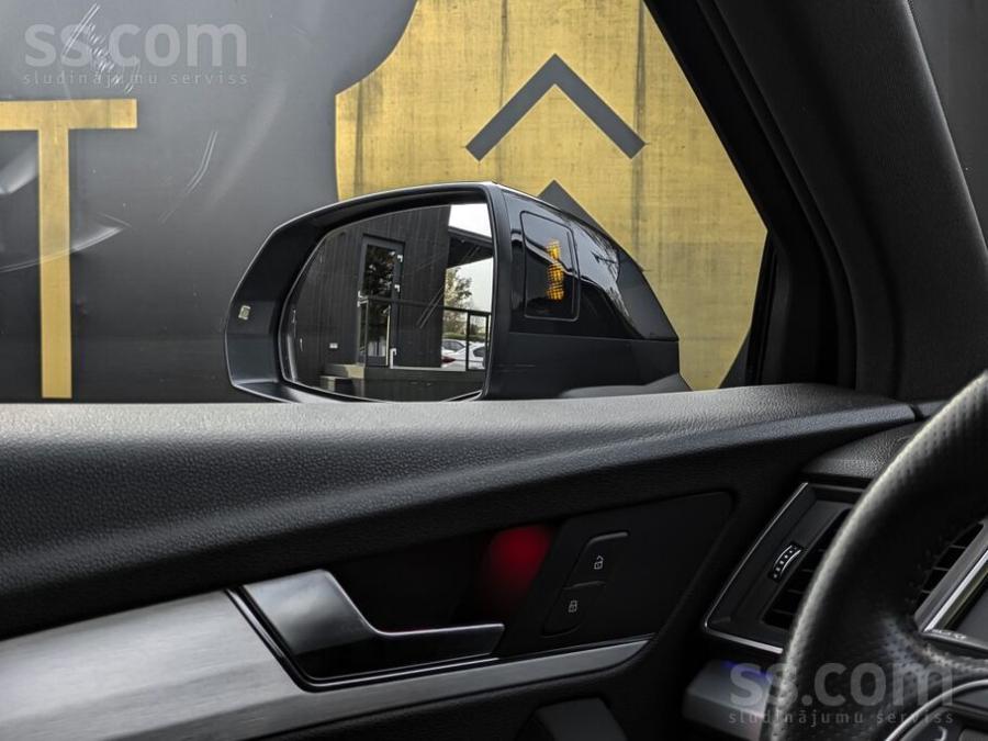 Black Audi Q5 2020 in Tukums, with an engine capacity of 2.00 L and mileage of 157 thousand km for 24990 €, photo 29 on AUTOMOTO.COM.LV