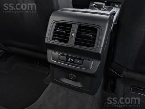 Black Audi Q5 2020 in Tukums, with an engine capacity of 2.00 L and mileage of 157 thousand km for 24990 €, photo 31 on AUTOMOTO.COM.LV