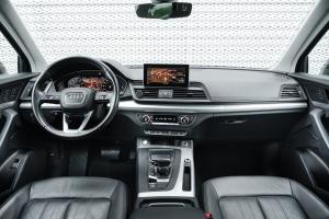 Black Audi Q5 2020 in Marupe, with an engine capacity of 2.00 L and mileage of 89 thousand km for 25900 €, photo 13 on AUTOMOTO.COM.LV