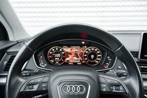 Black Audi Q5 2020 in Marupe, with an engine capacity of 2.00 L and mileage of 89 thousand km for 25900 €, photo 29 on AUTOMOTO.COM.LV