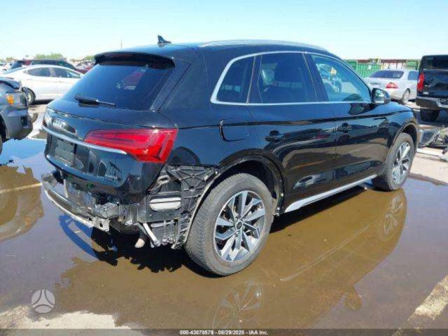 Black Audi Q5 2021 in Klaipeda, with an engine capacity of 2.00 L and mileage of 68 thousand km for 20600 €, photo 5 on AUTOMOTO.COM.LV