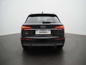 Melns Audi Q5 2021 Viļņa, ar dzinēja tilpumu 1.98 L un nobraukumu 102 tūkst. km par 32000 €, foto 5 vietnē AUTOMOTO.COM.LV