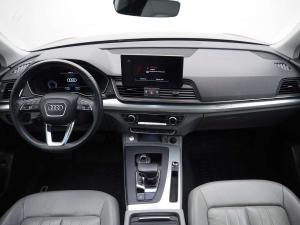 Melns Audi Q5 2021 Viļņa, ar dzinēja tilpumu 1.98 L un nobraukumu 102 tūkst. km par 32000 €, foto 18 vietnē AUTOMOTO.COM.LV