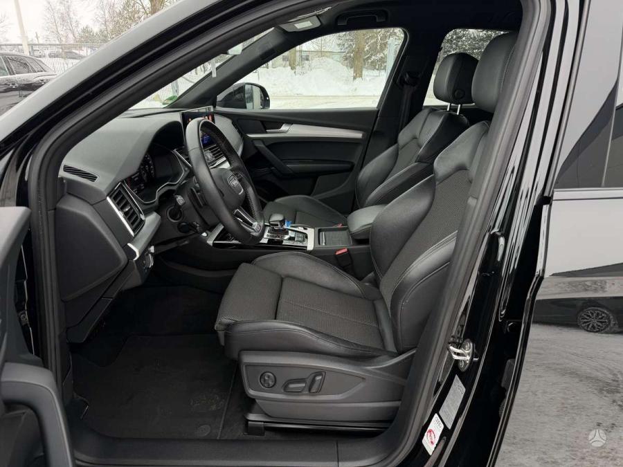 Black Audi Q5 2021 in Siauliai, with an engine capacity of 1.98 L and mileage of 107 thousand km for 36990 €, photo 14 on AUTOMOTO.COM.LV