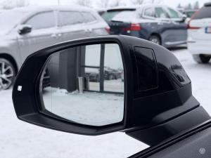 Black Audi Q5 2021 in Siauliai, with an engine capacity of 1.98 L and mileage of 107 thousand km for 36990 €, photo 29 on AUTOMOTO.COM.LV