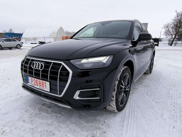 Black Audi Q5 2021 in Siauliai, with an engine capacity of 1.97 L and mileage of 240 thousand km for 23700 €, photo 7 on AUTOMOTO.COM.LV