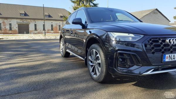 Melns Audi Q5 2021 Telšiai, ar dzinēja tilpumu 2.00 L un nobraukumu 74 tūkst. km par 24700 €, foto 2 vietnē AUTOMOTO.COM.LV