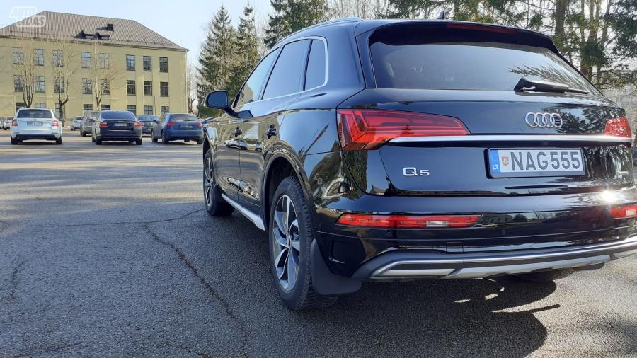 Melns Audi Q5 2021 Telšiai, ar dzinēja tilpumu 2.00 L un nobraukumu 74 tūkst. km par 25900 €, foto 6 vietnē AUTOMOTO.COM.LV