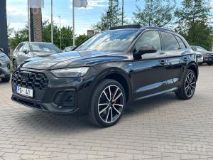 Melns Audi Q5 2021 Liepāja, ar dzinēja tilpumu 2.00 L un nobraukumu 83 tūkst. km par 36200 €, foto  vietnē AUTOMOTO.COM.LV