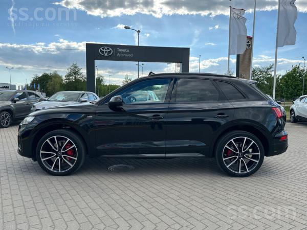 Melns Audi Q5 2021 Liepāja, ar dzinēja tilpumu 2.00 L un nobraukumu 83 tūkst. km par 36200 €, foto 2 vietnē AUTOMOTO.COM.LV