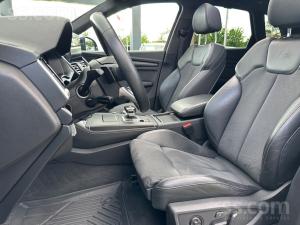 Melns Audi Q5 2021 Liepāja, ar dzinēja tilpumu 2.00 L un nobraukumu 83 tūkst. km par 36200 €, foto 20 vietnē AUTOMOTO.COM.LV