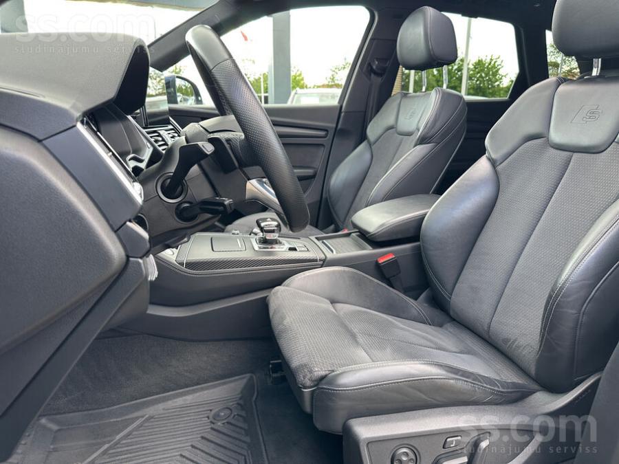 Melns Audi Q5 2021 Liepāja, ar dzinēja tilpumu 2.00 L un nobraukumu 83 tūkst. km par 36200 €, foto 20 vietnē AUTOMOTO.COM.LV