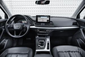 Black Audi Q5 2021 in Riga, with an engine capacity of 2.00 L and mileage of 120 thousand km for 30250 €, photo 7 on AUTOMOTO.COM.LV