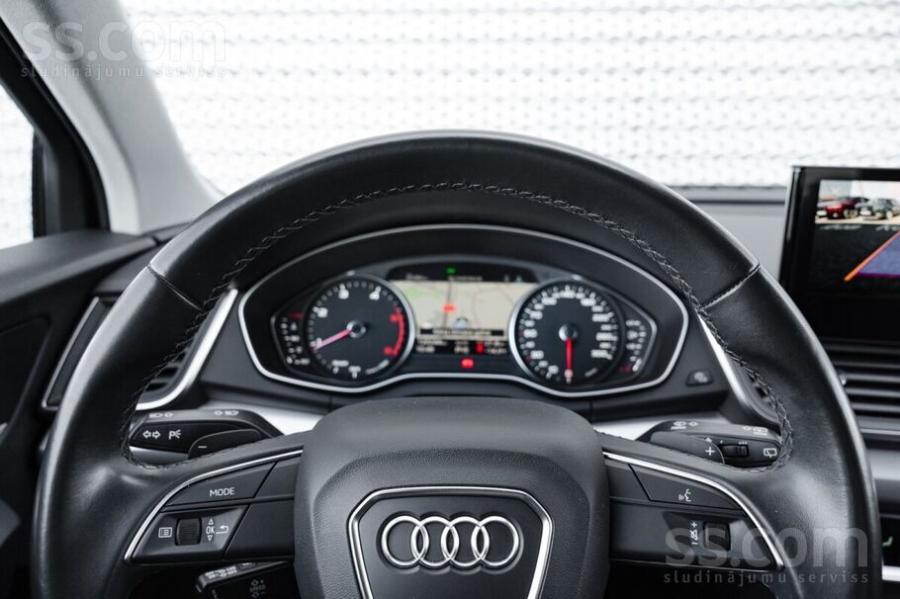 Black Audi Q5 2021 in Riga, with an engine capacity of 2.00 L and mileage of 120 thousand km for 30250 €, photo 11 on AUTOMOTO.COM.LV