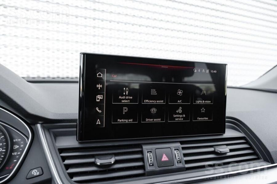 Black Audi Q5 2021 in Riga, with an engine capacity of 2.00 L and mileage of 120 thousand km for 30250 €, photo 16 on AUTOMOTO.COM.LV