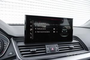 Black Audi Q5 2021 in Riga, with an engine capacity of 2.00 L and mileage of 120 thousand km for 30250 €, photo 19 on AUTOMOTO.COM.LV