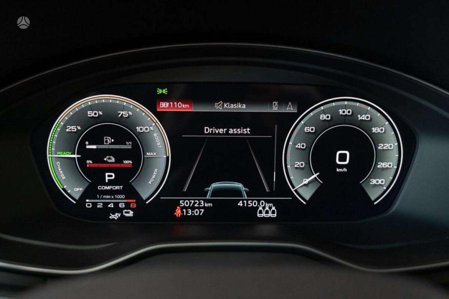 Black Audi Q5 2021 in Vilnius, with an engine capacity of 0.00 L and mileage of 51 thousand km for 34000 €, photo 12 on AUTOMOTO.COM.LV