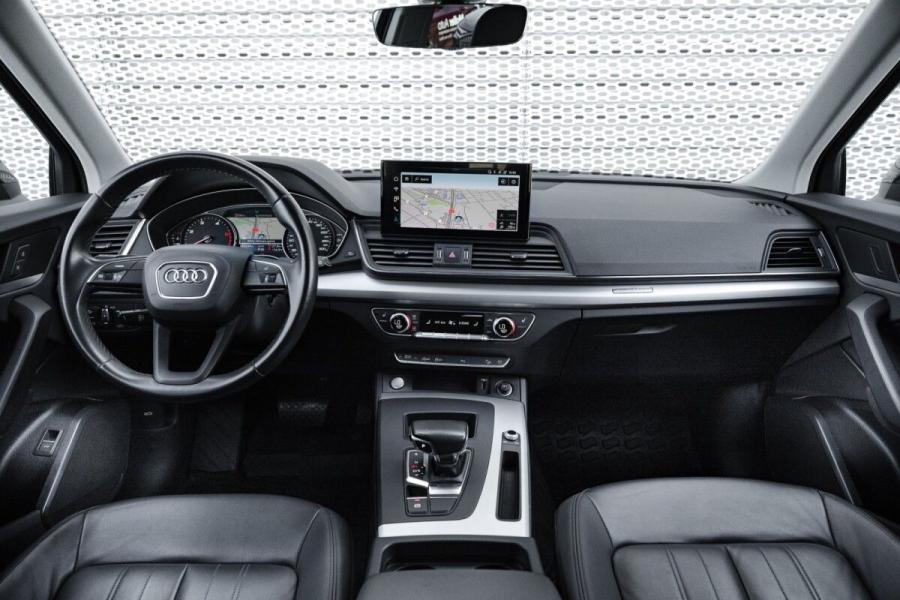 Melns Audi Q5 2021 Mārupe, ar dzinēja tilpumu 2.00 L un nobraukumu 120 tūkst. km par 28850 €, foto 7 vietnē AUTOMOTO.COM.LV