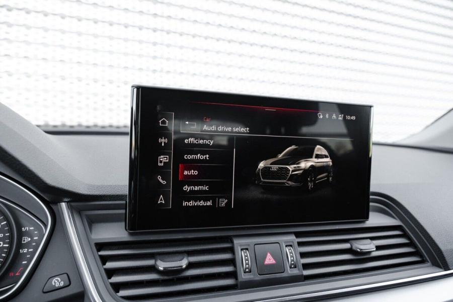Melns Audi Q5 2021 Mārupe, ar dzinēja tilpumu 2.00 L un nobraukumu 120 tūkst. km par 28850 €, foto 17 vietnē AUTOMOTO.COM.LV