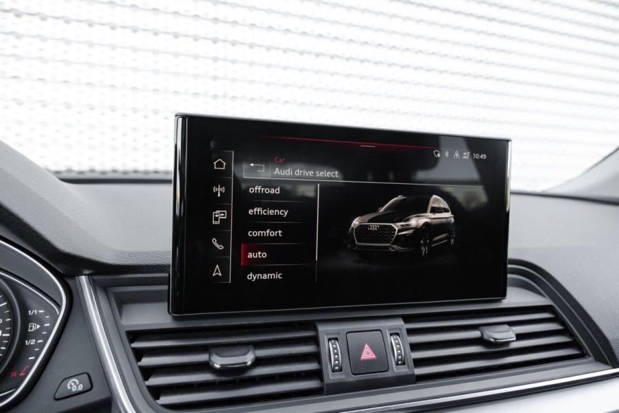 Melns Audi Q5 2021 Mārupe, ar dzinēja tilpumu 2.00 L un nobraukumu 120 tūkst. km par 28850 €, foto 18 vietnē AUTOMOTO.COM.LV