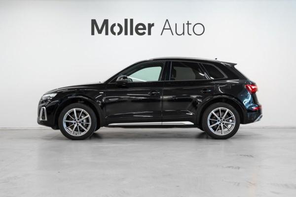 Melns Audi Q5 2021 Viļņa, ar dzinēja tilpumu 2.00 L un nobraukumu 51 tūkst. km par 34000 €, foto 2 vietnē AUTOMOTO.COM.LV