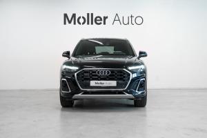 Black Audi Q5 2021 in Vilnius, with an engine capacity of 2.00 L and mileage of 51 thousand km for 34000 €, photo 6 on AUTOMOTO.COM.LV