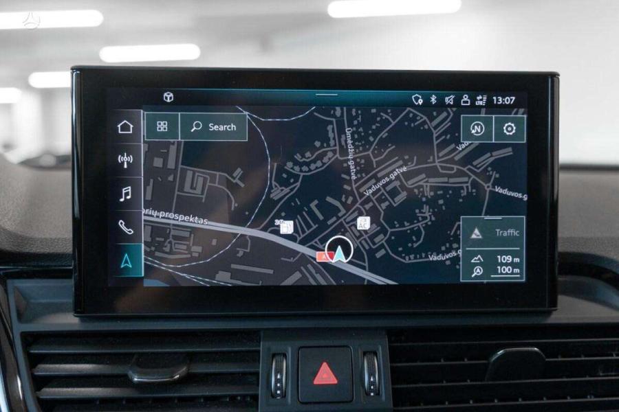 Black Audi Q5 2021 in Vilnius, with an engine capacity of 0.00 L and mileage of 51 thousand km for 34000 €, photo 19 on AUTOMOTO.COM.LV