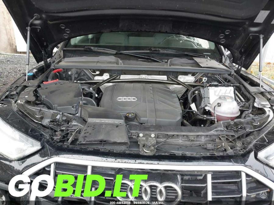 Black Audi Q5 2021 in Siauliai, with an engine capacity of 1.98 L and mileage of 96 thousand km for 21200 €, photo 10 on AUTOMOTO.COM.LV