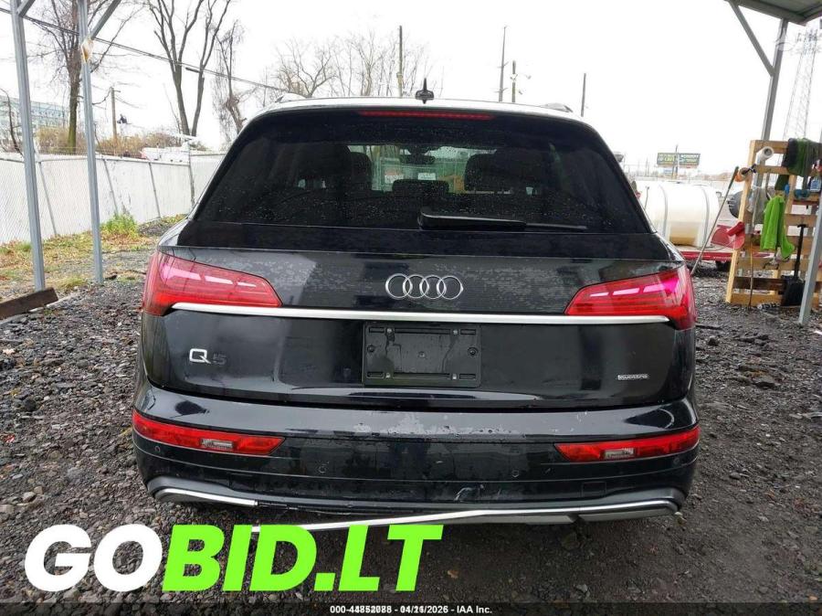 Black Audi Q5 2021 in Siauliai, with an engine capacity of 1.98 L and mileage of 96 thousand km for 21200 €, photo 16 on AUTOMOTO.COM.LV