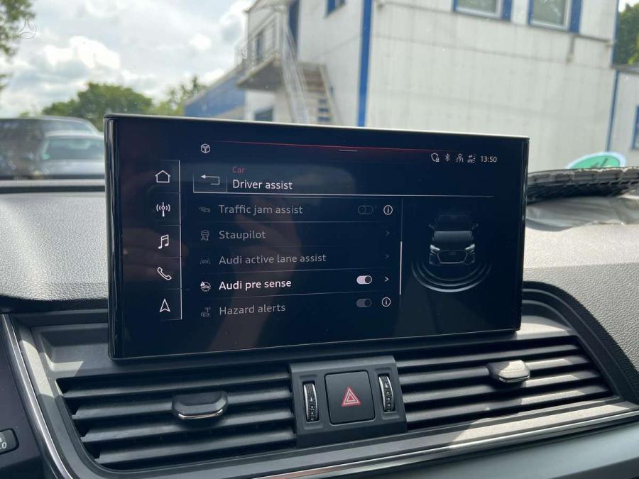 Black Audi Q5 2021 in Kaunas, with an engine capacity of 1.97 L and mileage of 66 thousand km for 14900 €, photo 31 on AUTOMOTO.COM.LV