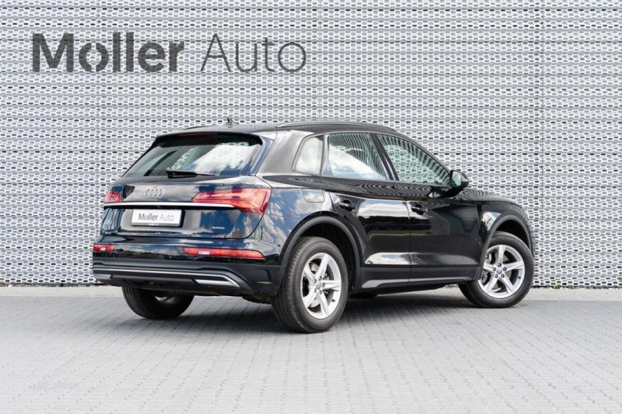 Melns Audi Q5 2021 Mārupe, ar dzinēja tilpumu 2.00 L un nobraukumu 124 tūkst. km par 32200 €, foto 5 vietnē AUTOMOTO.COM.LV