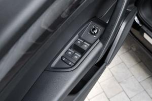 Melns Audi Q5 2021 Mārupe, ar dzinēja tilpumu 2.00 L un nobraukumu 124 tūkst. km par 32200 €, foto 8 vietnē AUTOMOTO.COM.LV