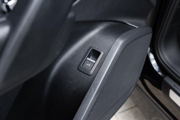 Melns Audi Q5 2021 Mārupe, ar dzinēja tilpumu 2.00 L un nobraukumu 124 tūkst. km par 32200 €, foto 8 vietnē AUTOMOTO.COM.LV