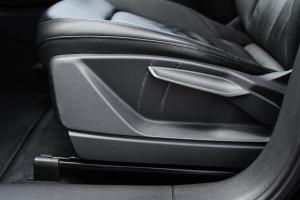 Melns Audi Q5 2021 Mārupe, ar dzinēja tilpumu 2.00 L un nobraukumu 124 tūkst. km par 32200 €, foto 11 vietnē AUTOMOTO.COM.LV