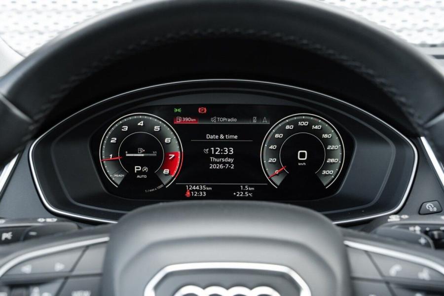 Melns Audi Q5 2021 Mārupe, ar dzinēja tilpumu 2.00 L un nobraukumu 124 tūkst. km par 32200 €, foto 13 vietnē AUTOMOTO.COM.LV