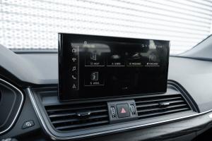 Melns Audi Q5 2021 Mārupe, ar dzinēja tilpumu 2.00 L un nobraukumu 124 tūkst. km par 32200 €, foto 22 vietnē AUTOMOTO.COM.LV