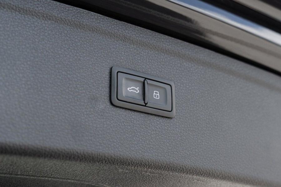 Melns Audi Q5 2021 Mārupe, ar dzinēja tilpumu 2.00 L un nobraukumu 124 tūkst. km par 32200 €, foto 29 vietnē AUTOMOTO.COM.LV
