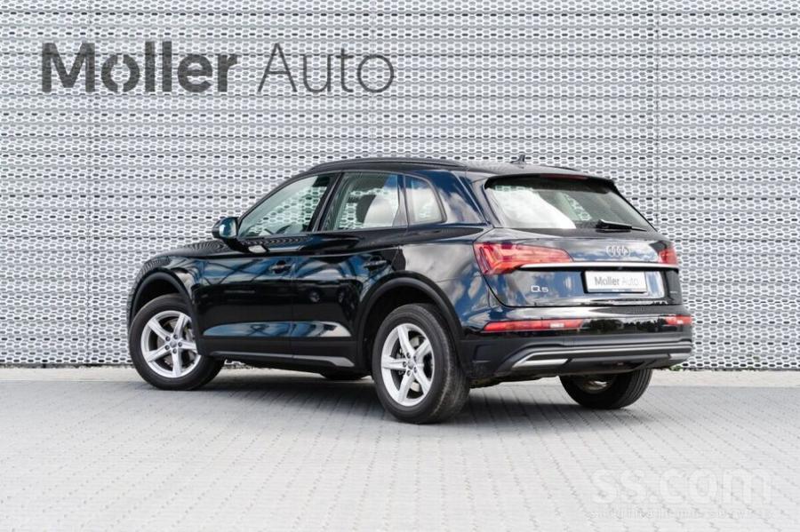 Melns Audi Q5 2021 Rīga, ar dzinēja tilpumu 2.00 L un nobraukumu 124 tūkst. km par 32200 €, foto 4 vietnē AUTOMOTO.COM.LV