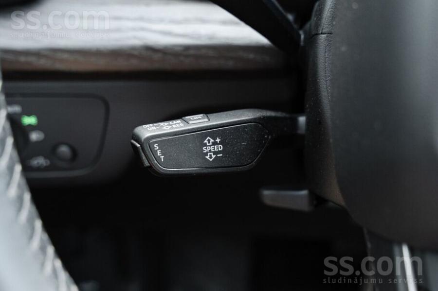 Melns Audi Q5 2021 Rīga, ar dzinēja tilpumu 2.00 L un nobraukumu 124 tūkst. km par 32200 €, foto 12 vietnē AUTOMOTO.COM.LV