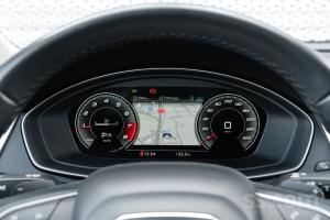 Melns Audi Q5 2021 Rīga, ar dzinēja tilpumu 2.00 L un nobraukumu 124 tūkst. km par 32200 €, foto 14 vietnē AUTOMOTO.COM.LV