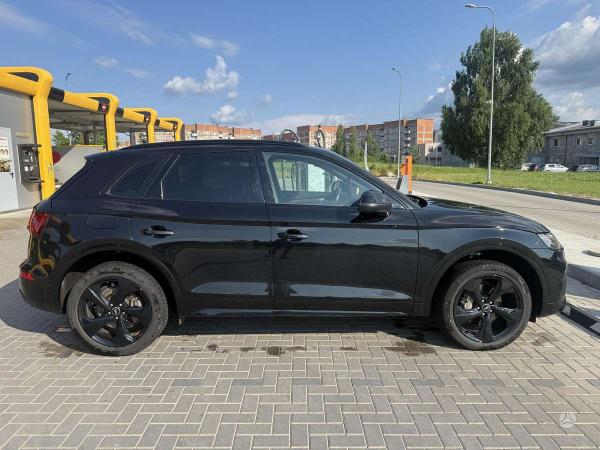 Melns Audi Q5 2021 Plungė, ar dzinēja tilpumu 1.98 L un nobraukumu 61 tūkst. km par 28999 €, foto 4 vietnē AUTOMOTO.COM.LV