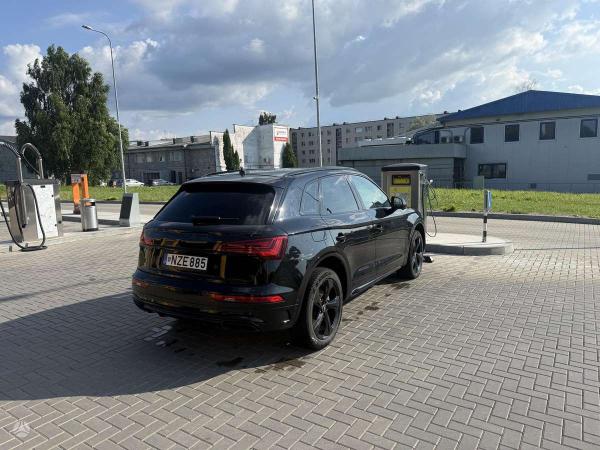 Черный Ауди Ку 5 2021 в Плунге, объемом двигателя 1.98 л и пробегом 61 тыс. км за 28999 €, фото 6 на AUTOMOTO.COM.LV