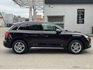 Melns Audi Q5 2021 Jonava, ar dzinēja tilpumu 2.00 L un nobraukumu 260 tūkst. km par 23950 €, foto 11 vietnē AUTOMOTO.COM.LV