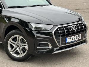 Melns Audi Q5 2021 Jonava, ar dzinēja tilpumu 2.00 L un nobraukumu 260 tūkst. km par 23950 €, foto 15 vietnē AUTOMOTO.COM.LV