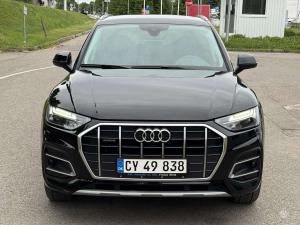 Melns Audi Q5 2021 Jonava, ar dzinēja tilpumu 2.00 L un nobraukumu 260 tūkst. km par 23950 €, foto 16 vietnē AUTOMOTO.COM.LV