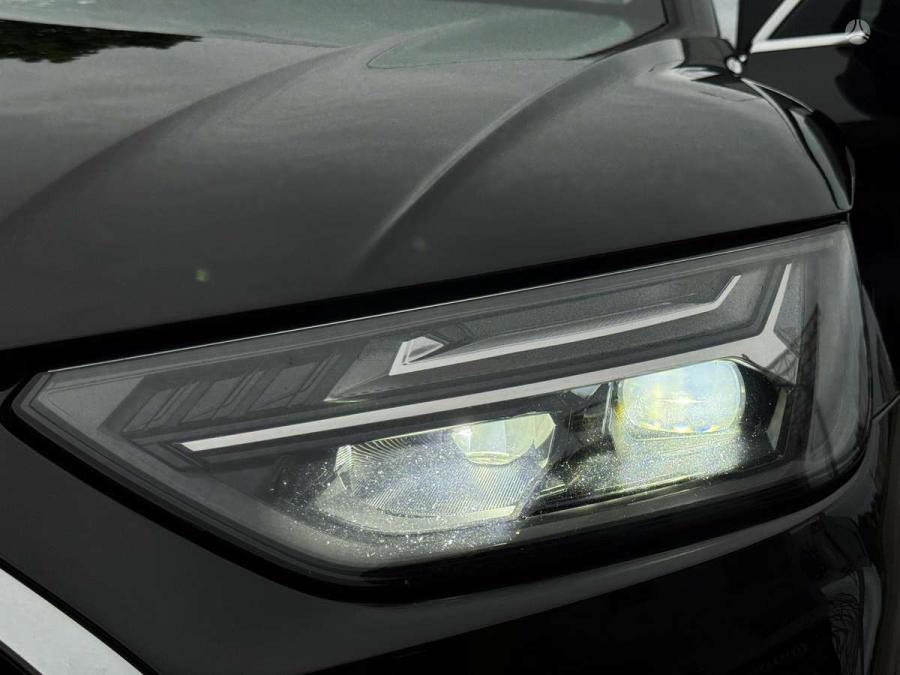 Melns Audi Q5 2021 Jonava, ar dzinēja tilpumu 2.00 L un nobraukumu 260 tūkst. km par 23950 €, foto 25 vietnē AUTOMOTO.COM.LV